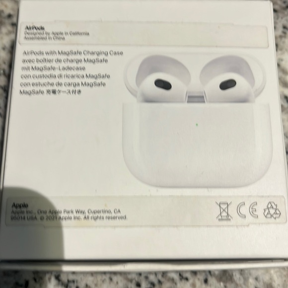 Apple | Headphones | Apple Earpods Empty Box Third Generation | Poshmark
